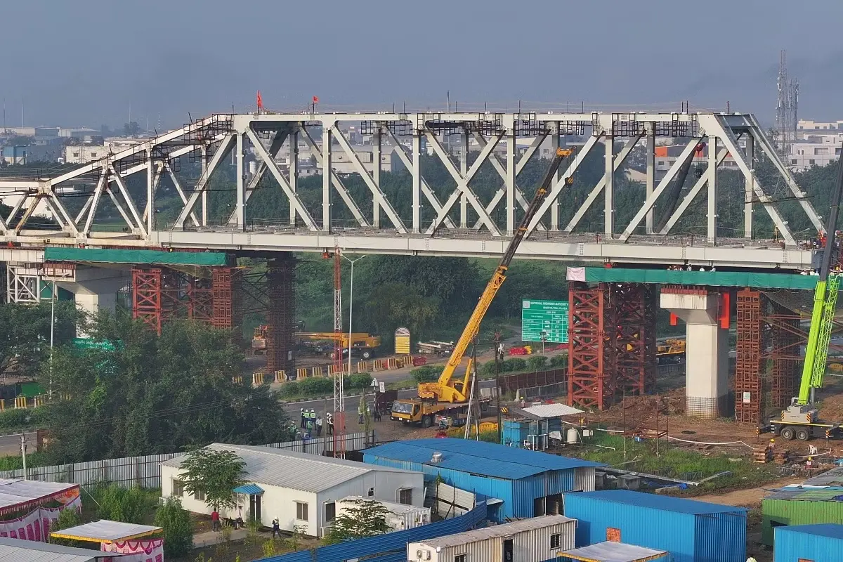 NHSRCL erects first steel bridge on Mumbai-Ahmedabad high-speed rail corridor - Cargo Insights