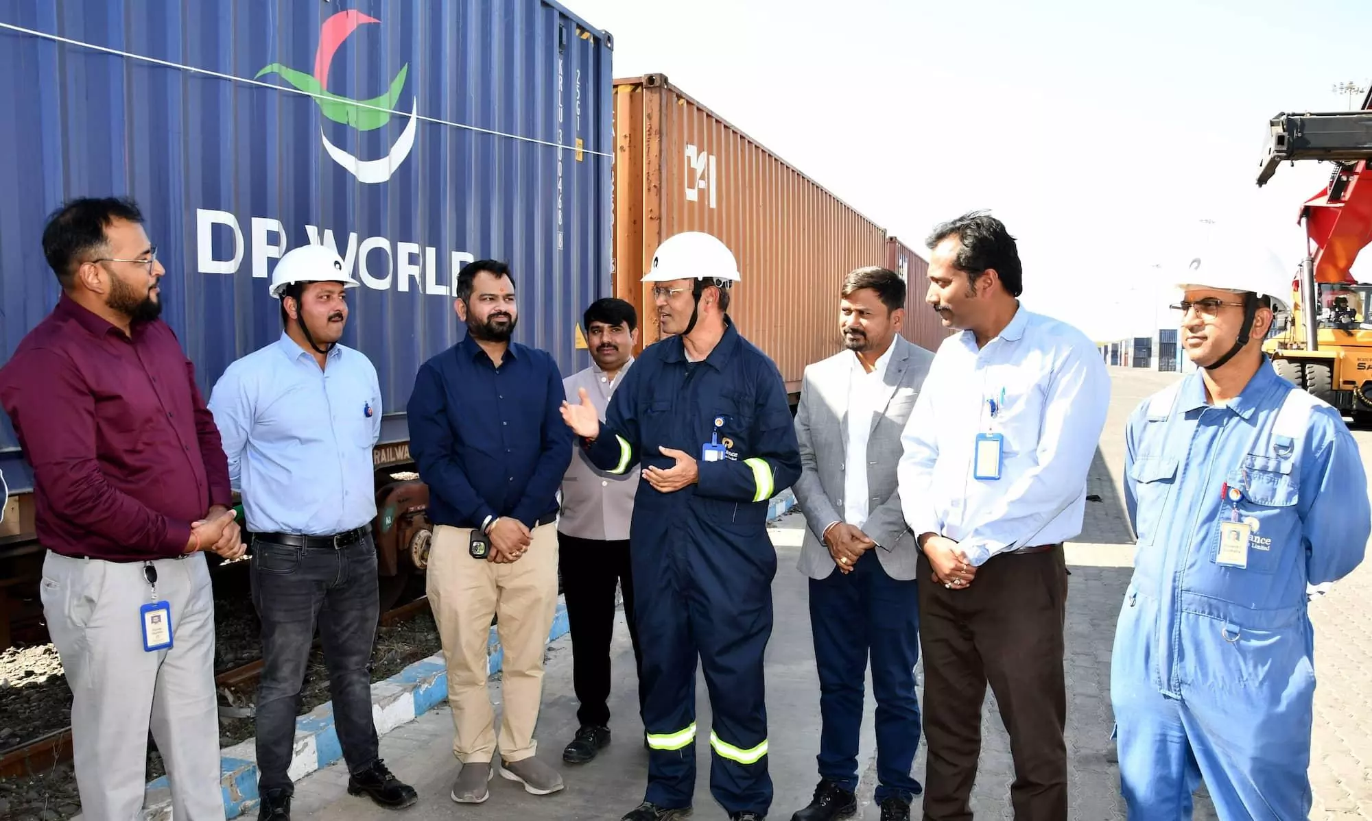 Reliance Industries and DP World unveil rail logistics solution - Cargo ...